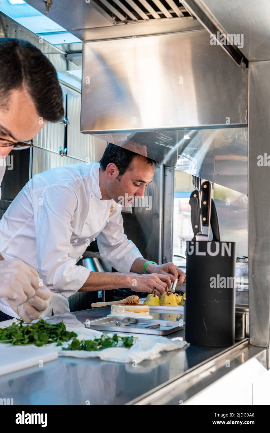 Chef in Food truck Stock Photo - Alamy