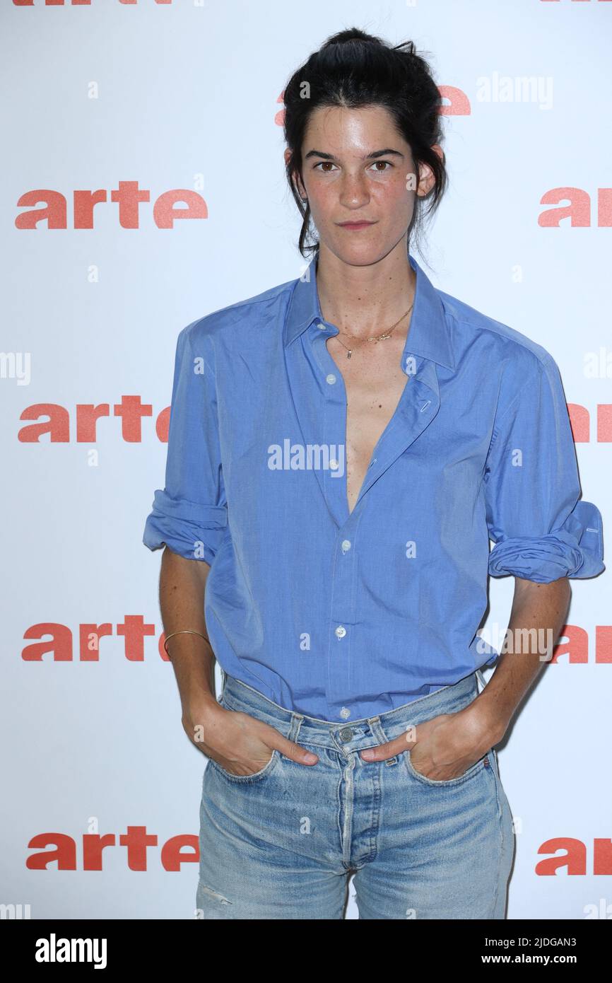 Suzanne Lindon attend the "Les Amandiers" Premiere as part of "ARTE ...