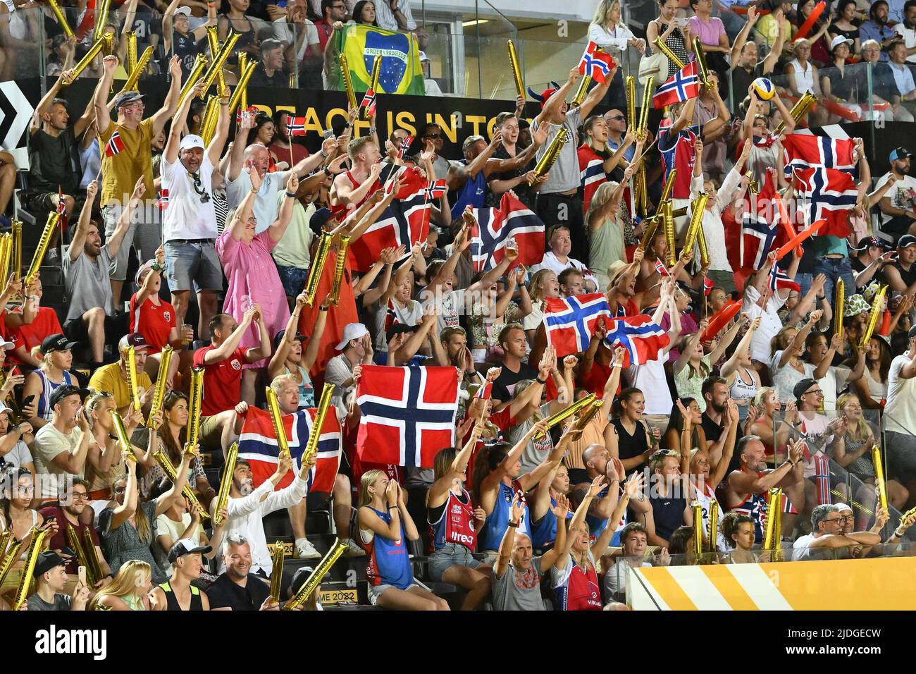 Anders Mol and Christian Sorum (NOR) vs Renato and Vitor Felipe (BRA ...