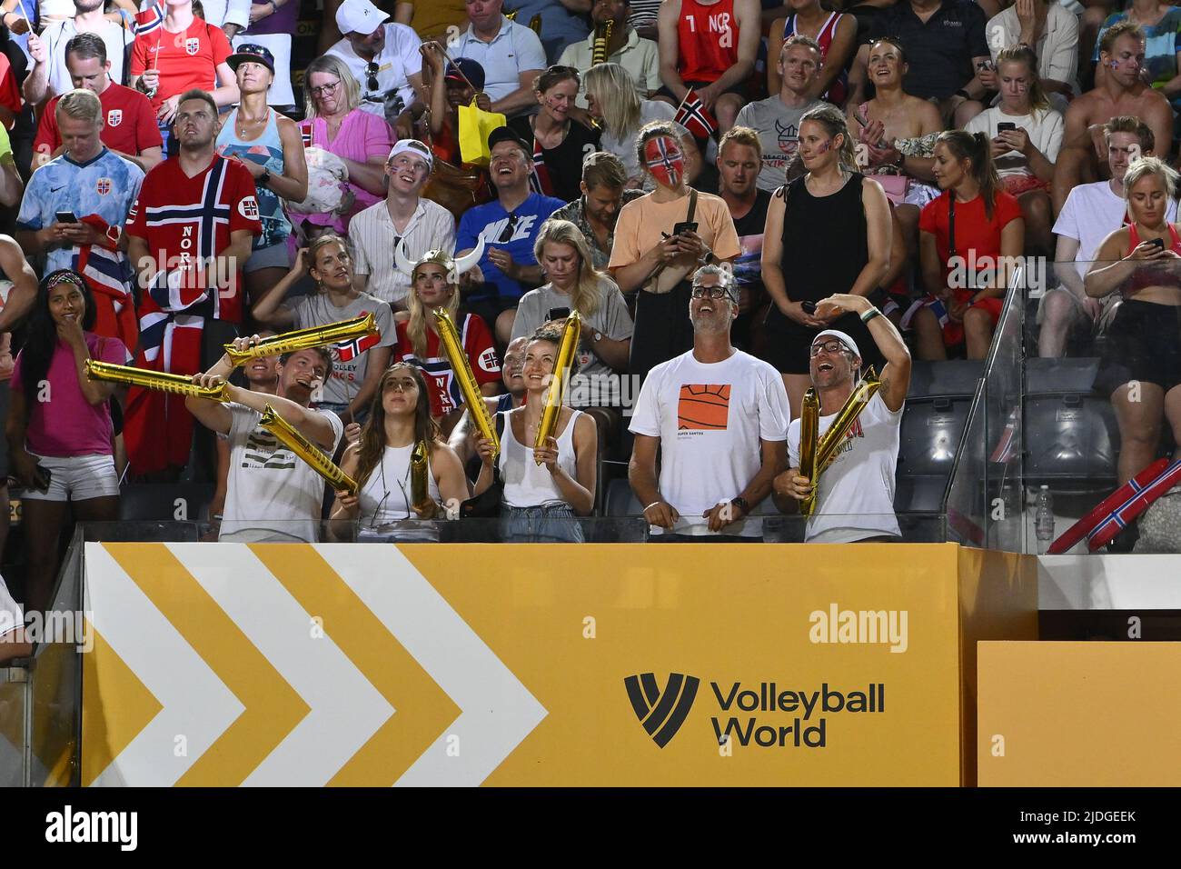 Anders Mol and Christian Sorum (NOR) vs Renato and Vitor Felipe (BRA ...