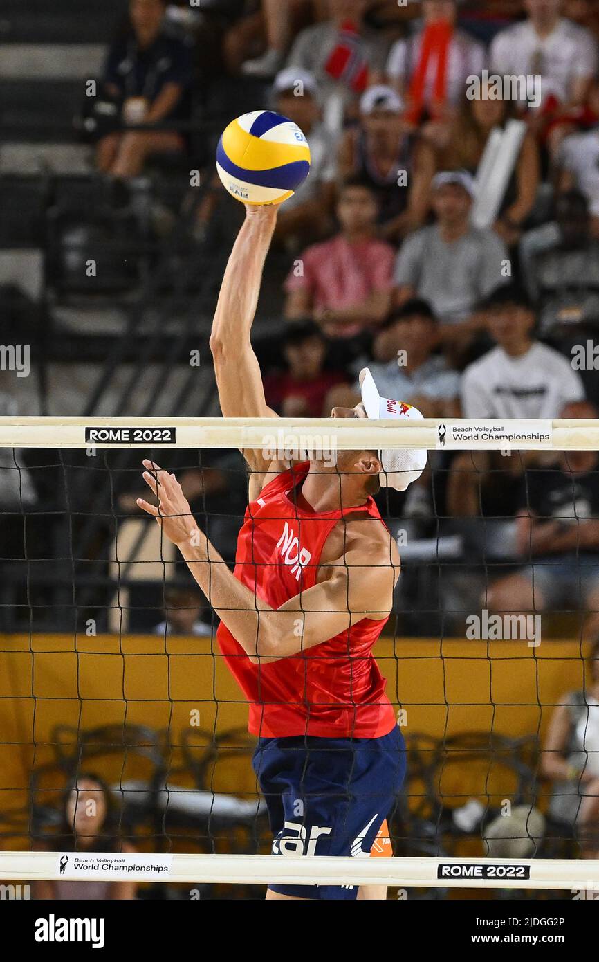 Anders Mol and Christian Sorum (NOR) vs Renato and Vitor Felipe (BRA ...