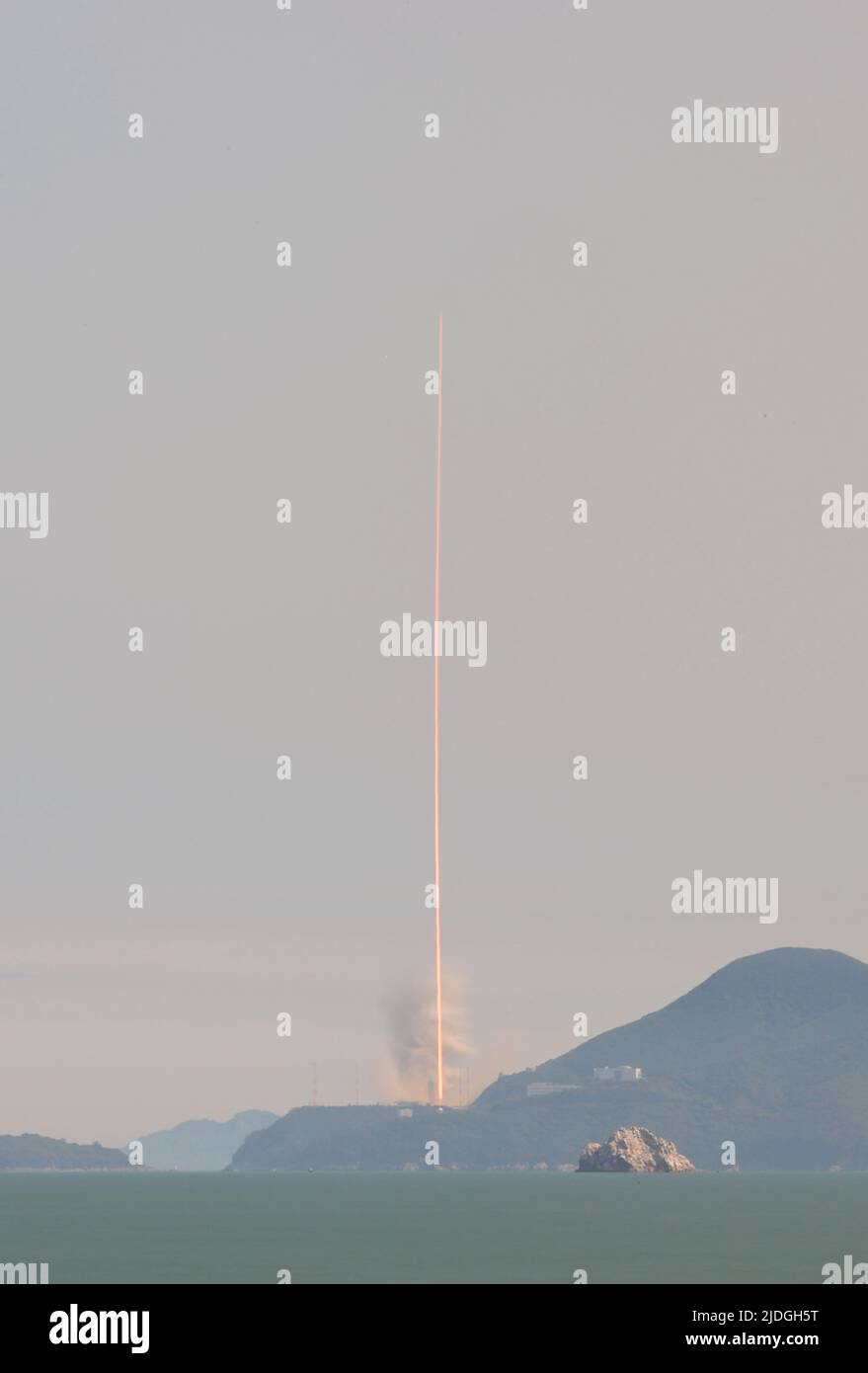 21st June, 2022. S. Korea's homegrown space rocket Nuri launched South ...