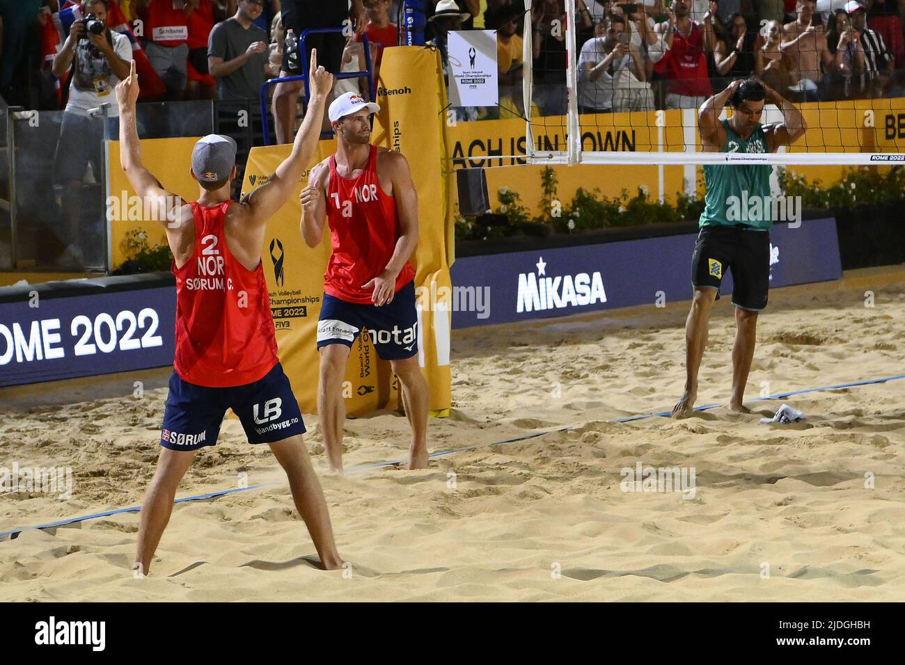 Anders Mol and Christian Sorum (NOR) vs Renato and Vitor Felipe (BRA ...
