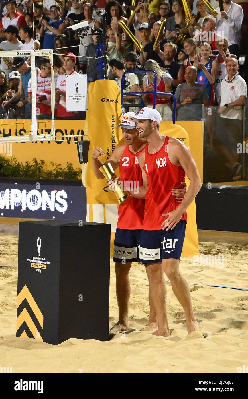 Anders Mol and Christian Sorum (NOR) vs Renato and Vitor Felipe (BRA ...