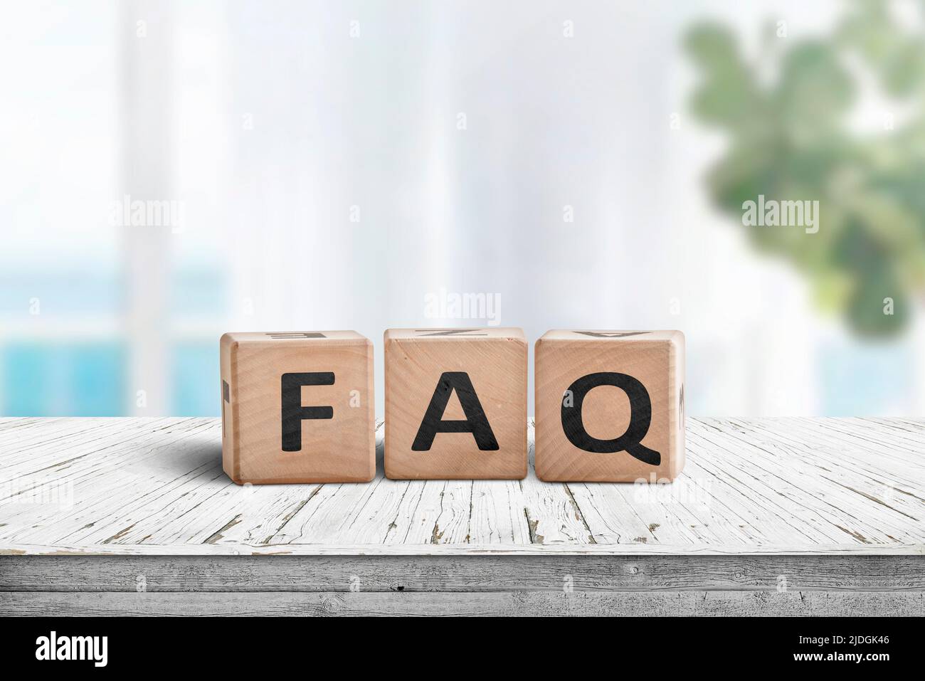 Wooden alphabet block question mark hi-res stock photography and images ...