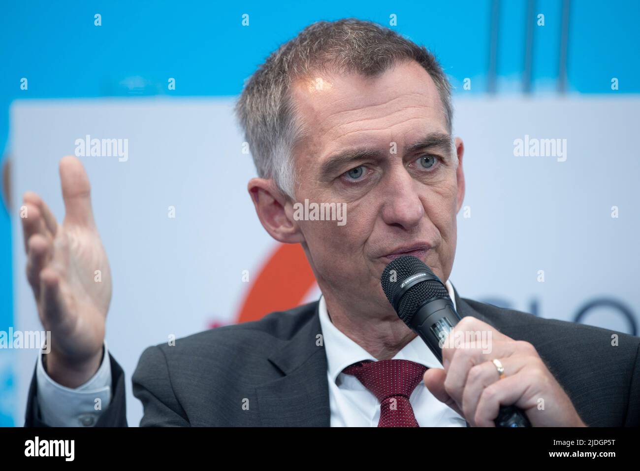 Media conference department environment hi-res stock photography and ...