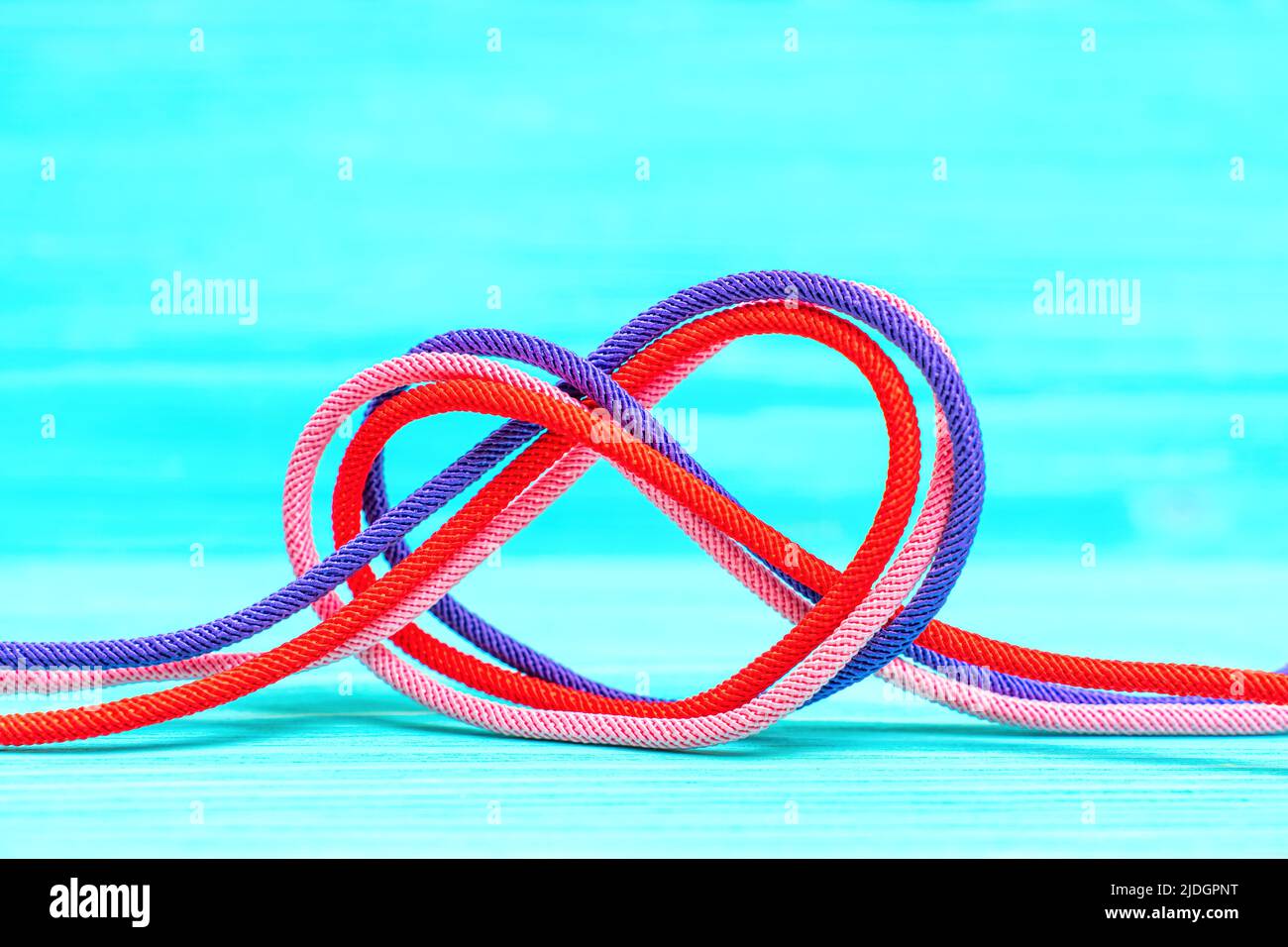 Three ropes tied together hi-res stock photography and images - Alamy