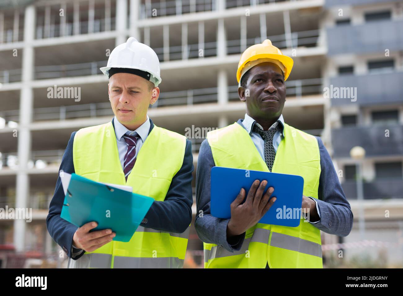 Russian engineers work on hi-res stock photography and images - Alamy
