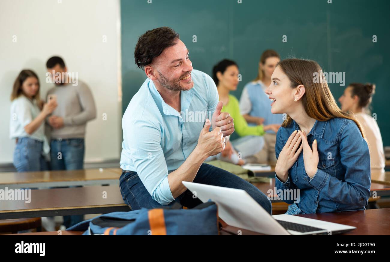 Fellow classmates hi-res stock photography and images - Alamy
