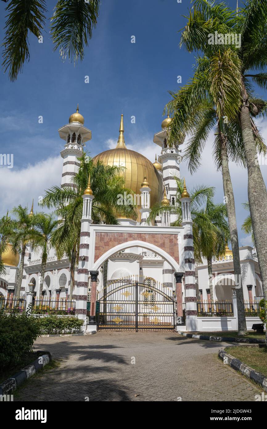 Masjid DiRaja Ubudiah Kuala Kangsar Stock Photo - Alamy