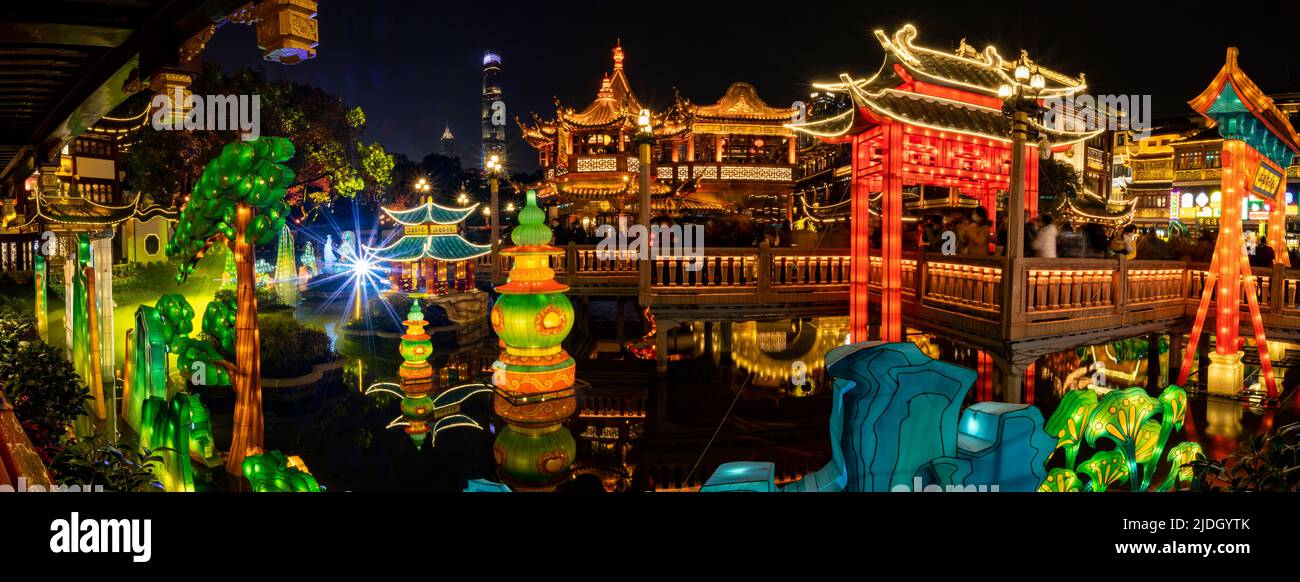 The famous illuminated lanterns display inside of Yu Yuan, Yu Garden ...