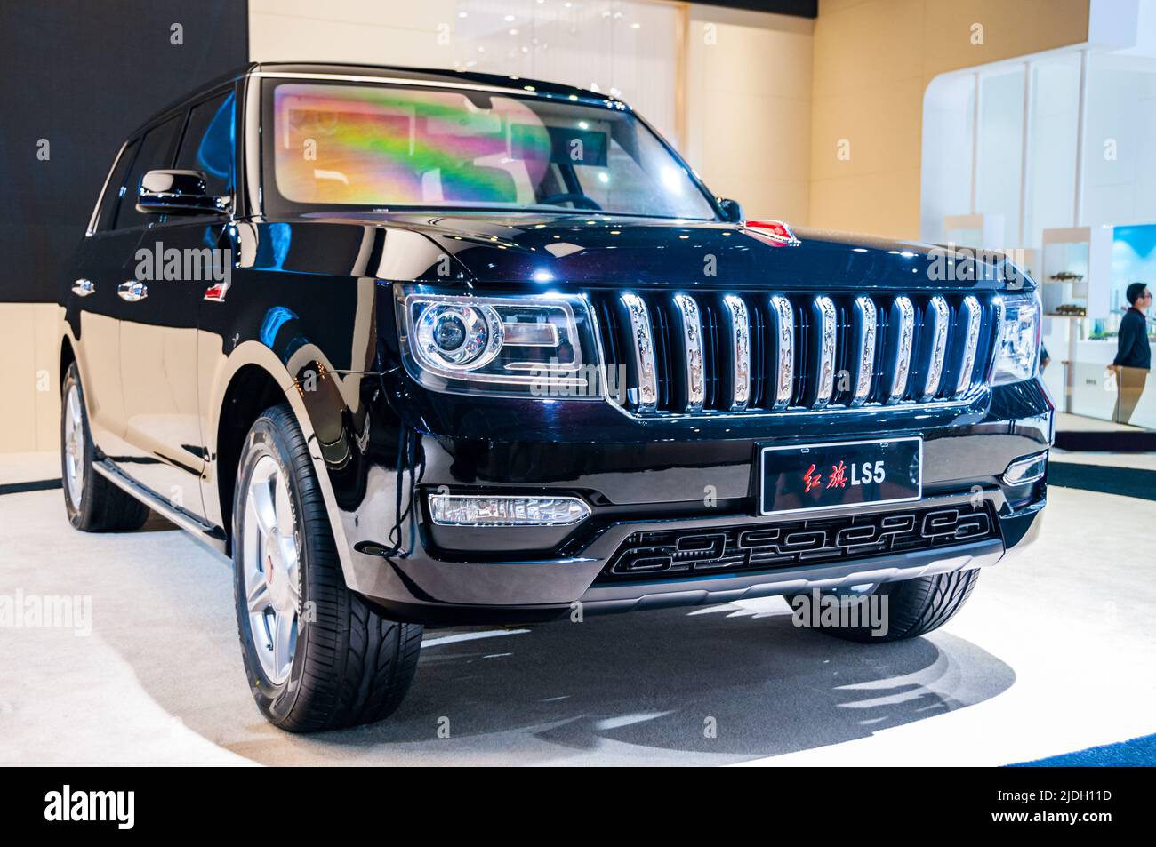 Hongqi LS5 SUV at the 2015 Shanghai Auto Show Stock Photo - Alamy