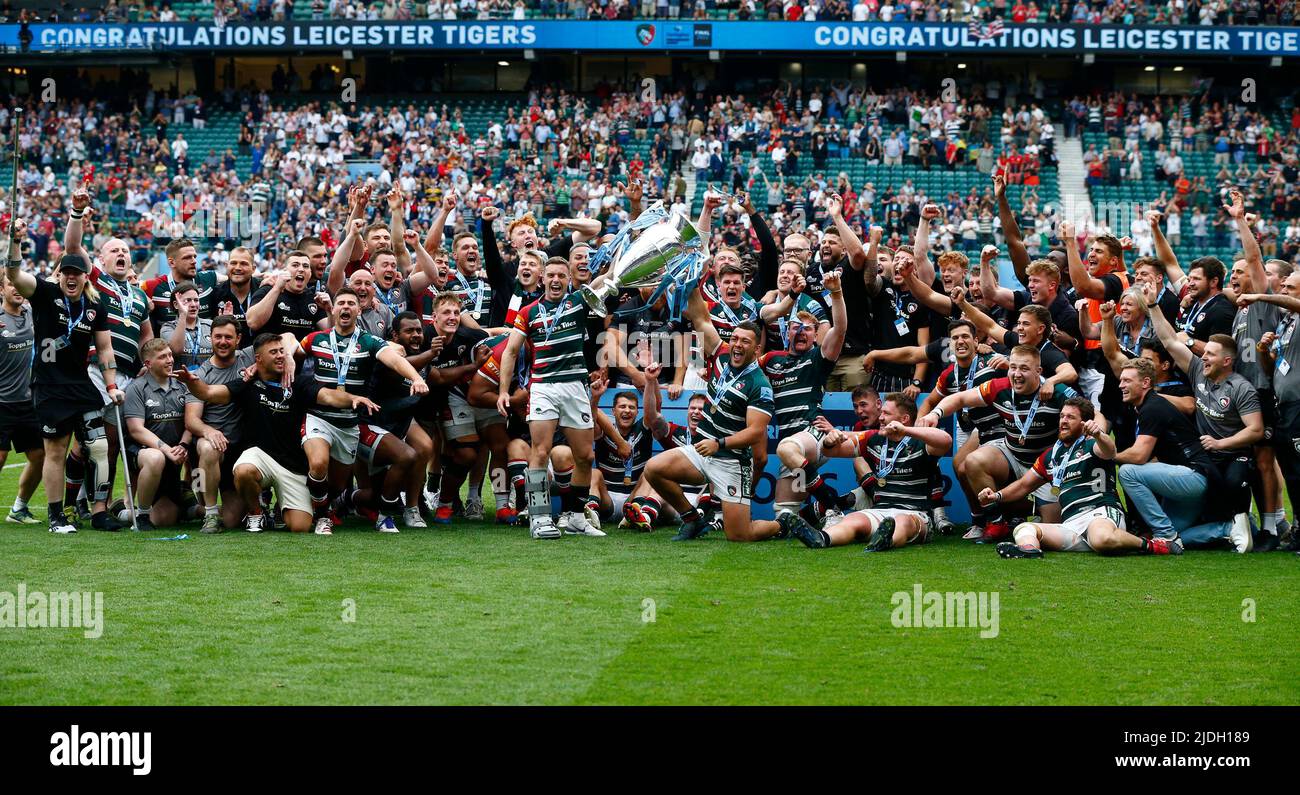 LONDON ENGLAND - JUNE 18 : George Ford of Leicester Tigers lift the ...