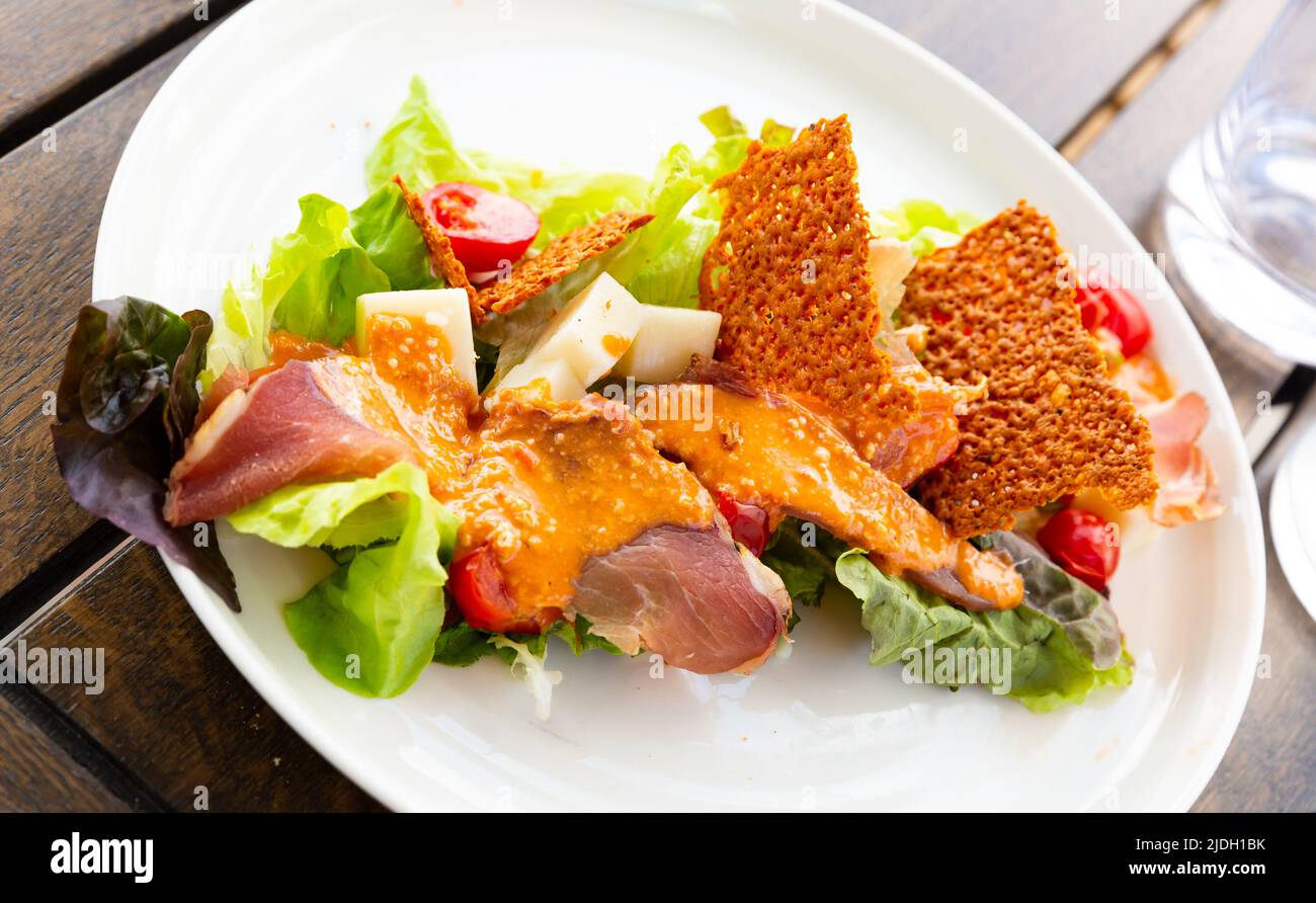Delicious French Basque salad Stock Photo - Alamy
