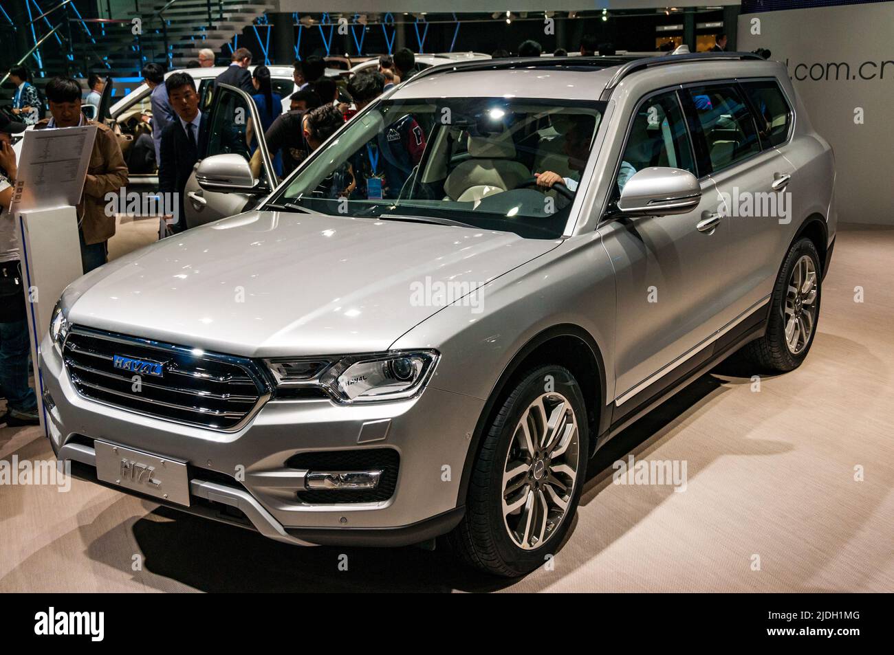 Haval H7L on display at the 2015 Shanghai Auto Show Stock Photo - Alamy