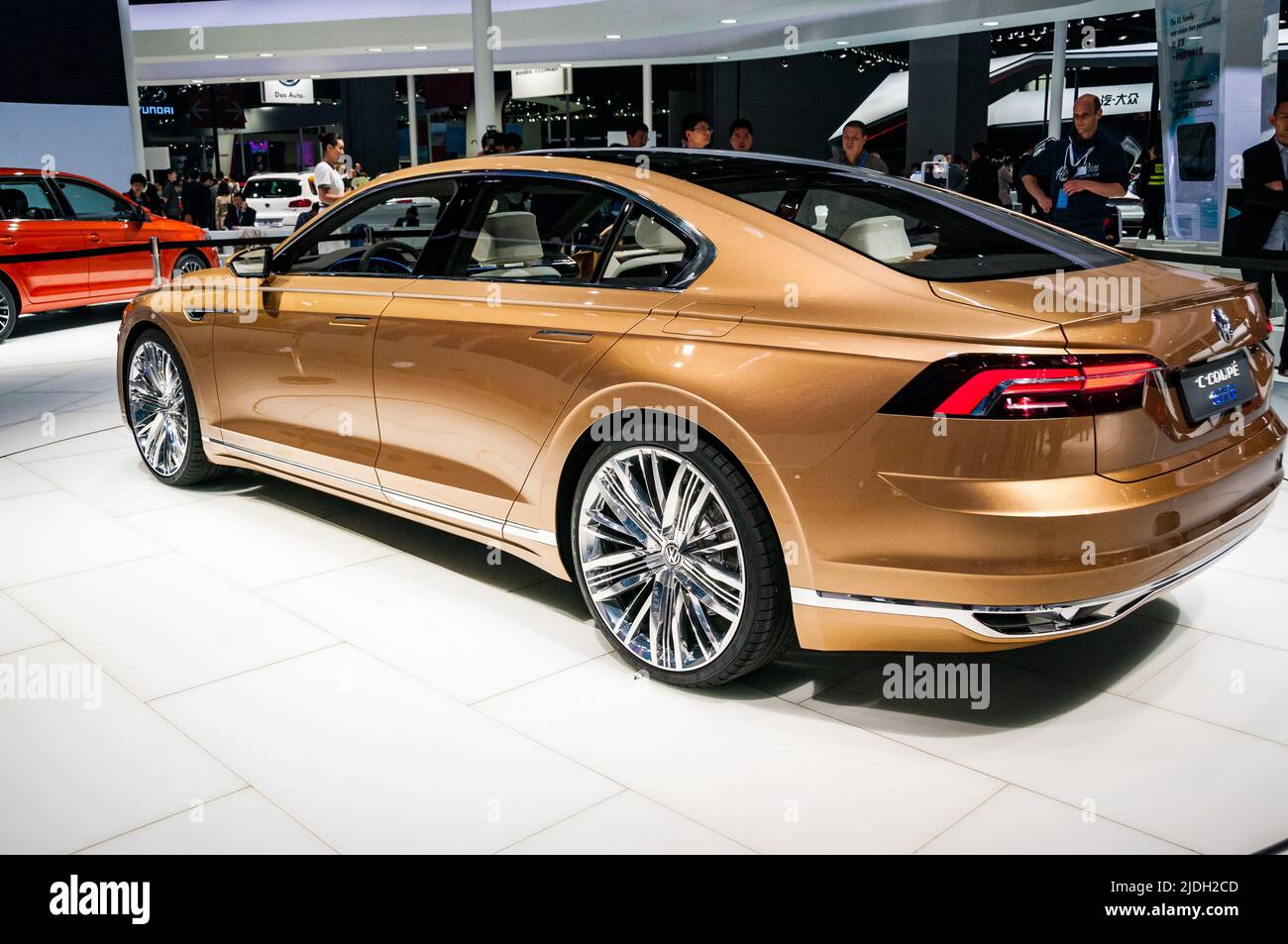 Volkswagen C Coupe GTE concept which became the China only Phideon, on ...