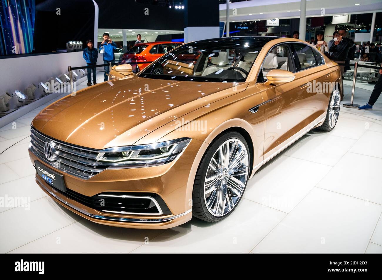 Volkswagen C Coupe GTE concept which became the China only Phideon, on ...