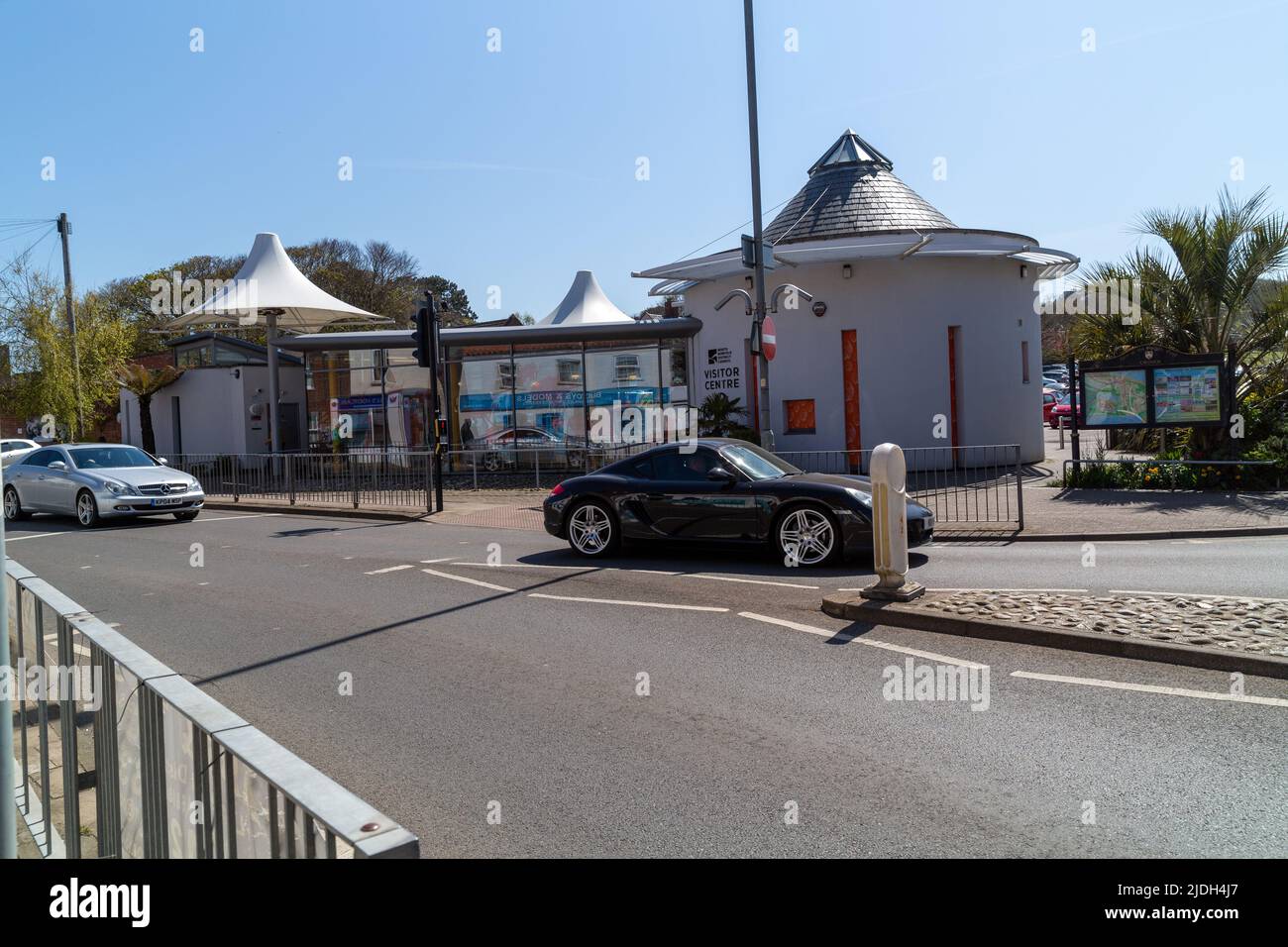 High street cromer hi-res stock photography and images - Alamy