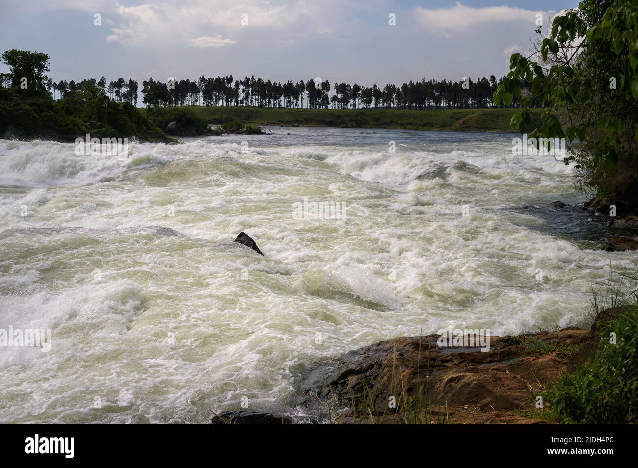 The Itanda Falls of the Victoria Nile in Uganda, sunny day in May Stock ...