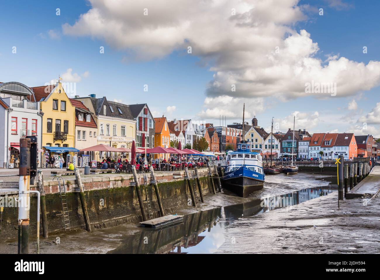 Husum harbor hi-res stock photography and images - Alamy