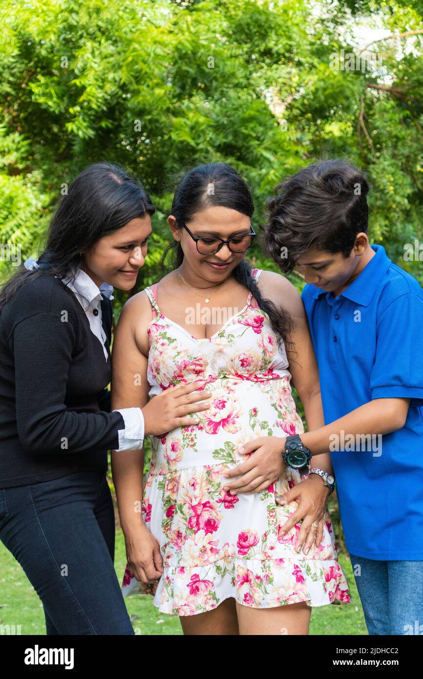 Newborn on mothers belly hi-res stock photography and images - Alamy