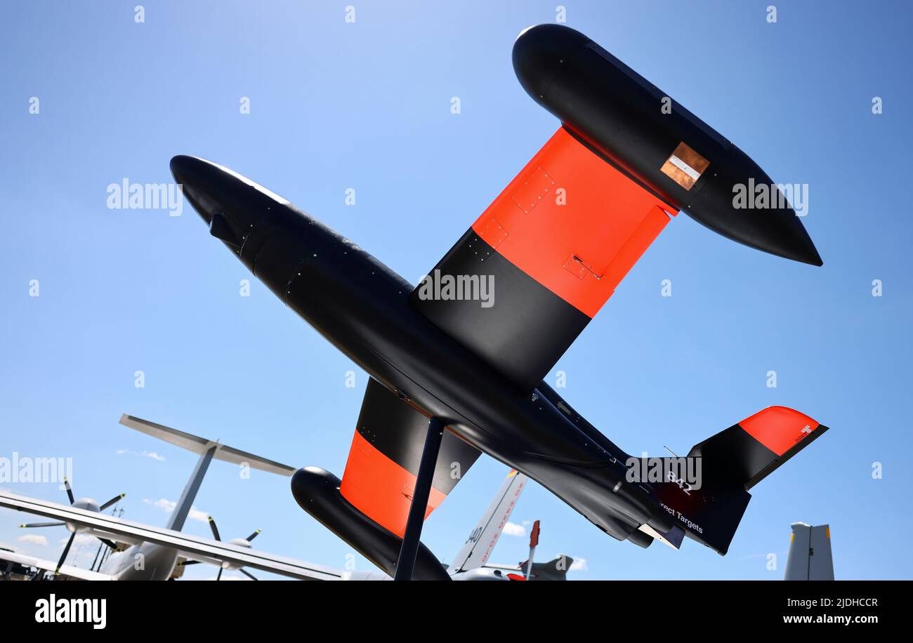 Aerial target hi-res stock photography and images - Alamy