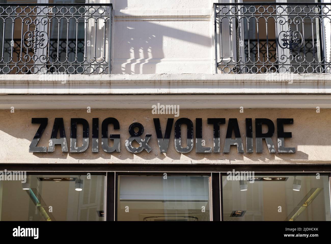 Bordeaux , Aquitaine France - 06 12 2022 : Zadig & Voltaire logo brand ...