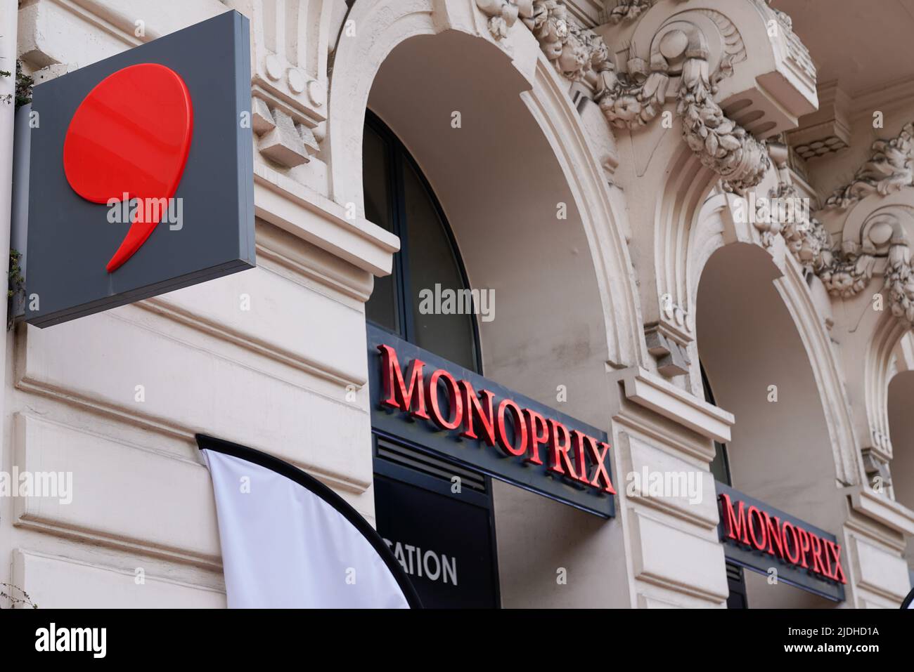 Bordeaux , Aquitaine France - 06 10 2022 : Monoprix sign logo and text ...