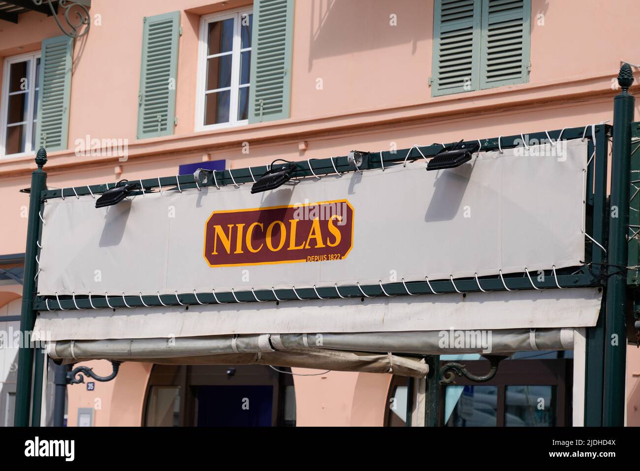 Bordeaux , Aquitaine France - 06 10 2022 : Nicolas logo brand and text ...