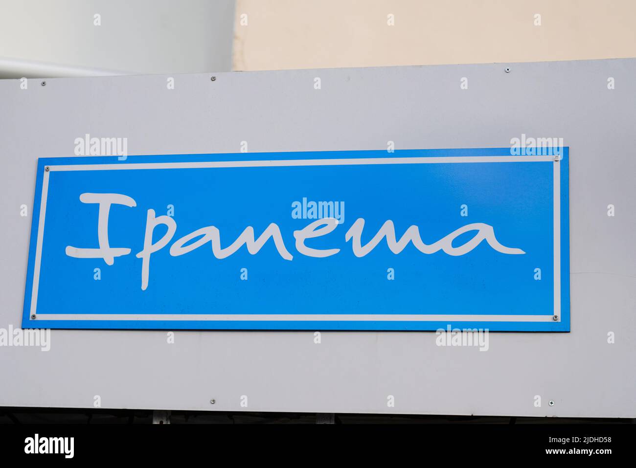 Logotipo Del Club Ipanema IPANEMA Apvrepresentaciones