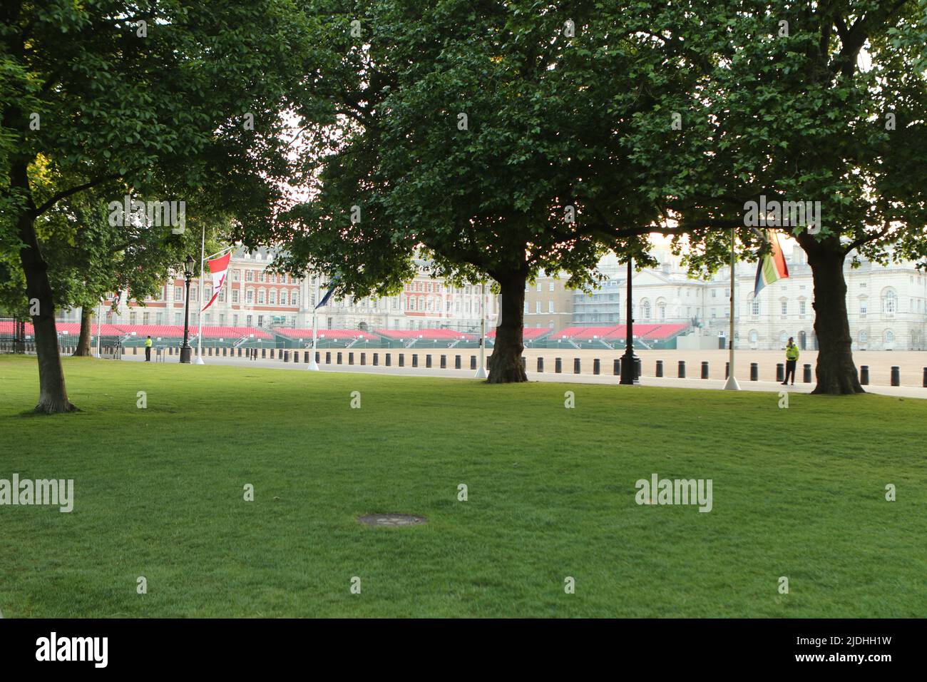 Calm at horse guards parade early in the morning before Trooping the ...