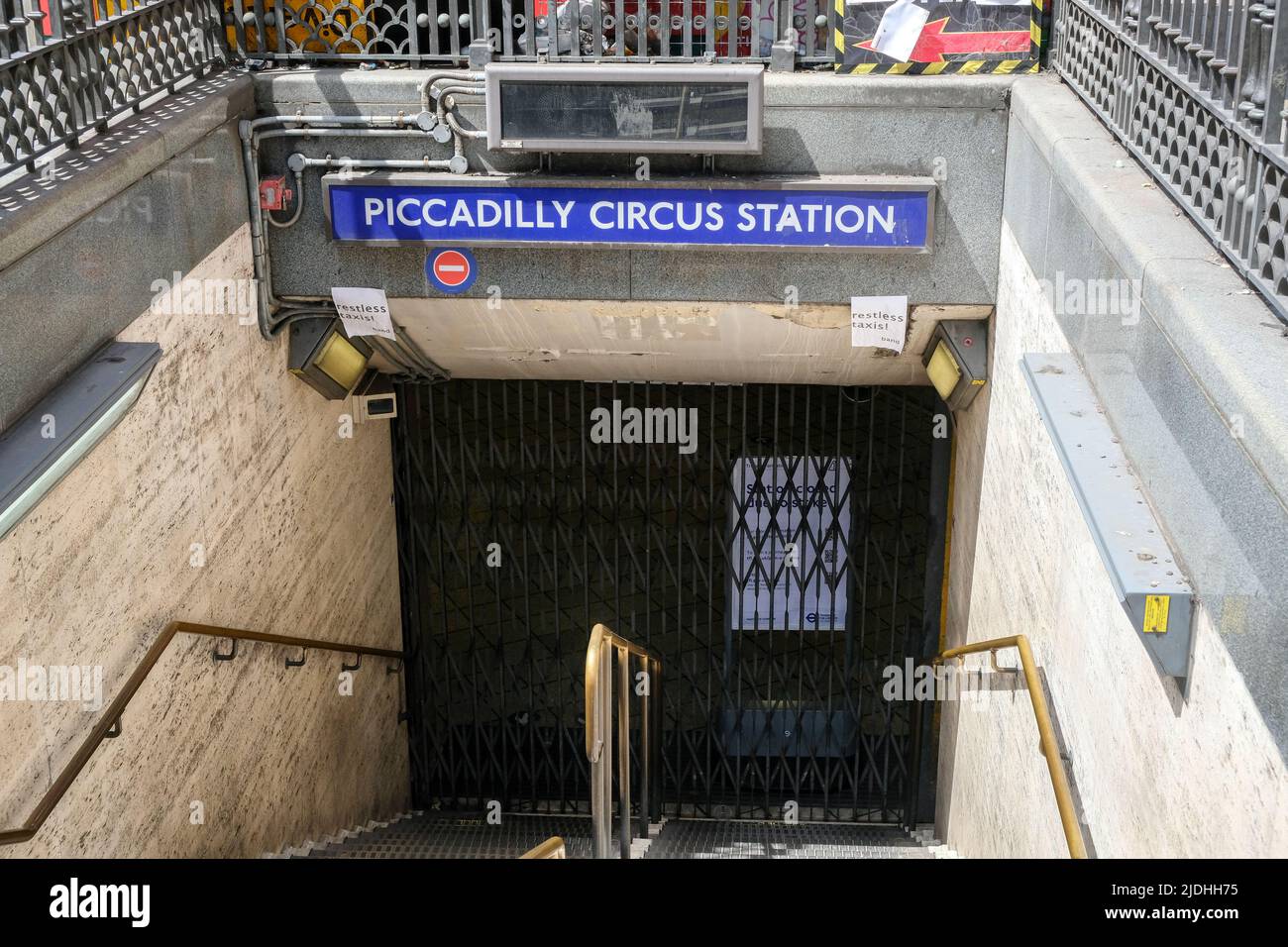 Piccadilly Circus Station, London, UK. 21st June 2022. The tube metwork ...