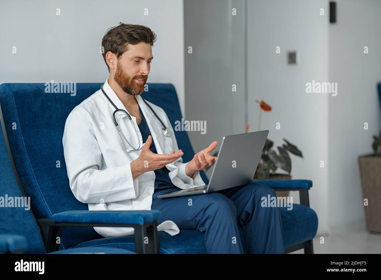 Therapist conducts video consultations, communicates with the patient ...