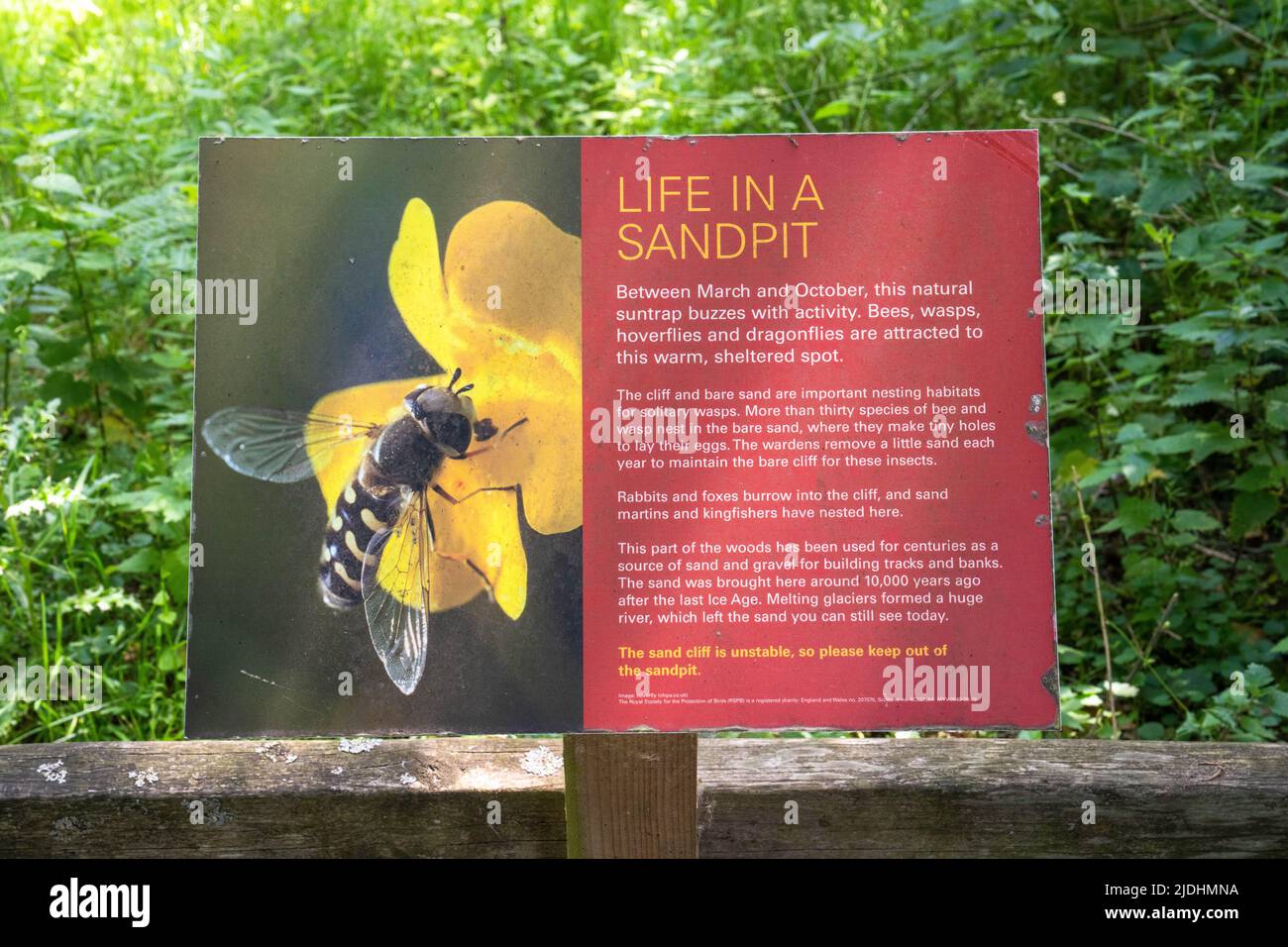 Rspb information sign hi-res stock photography and images - Alamy