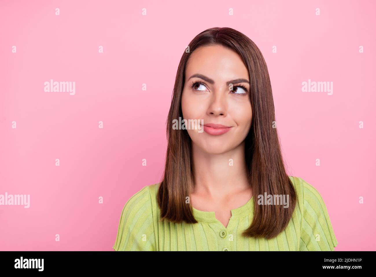 Photo of young lovely girl wondered dream inspiration look empty space ...