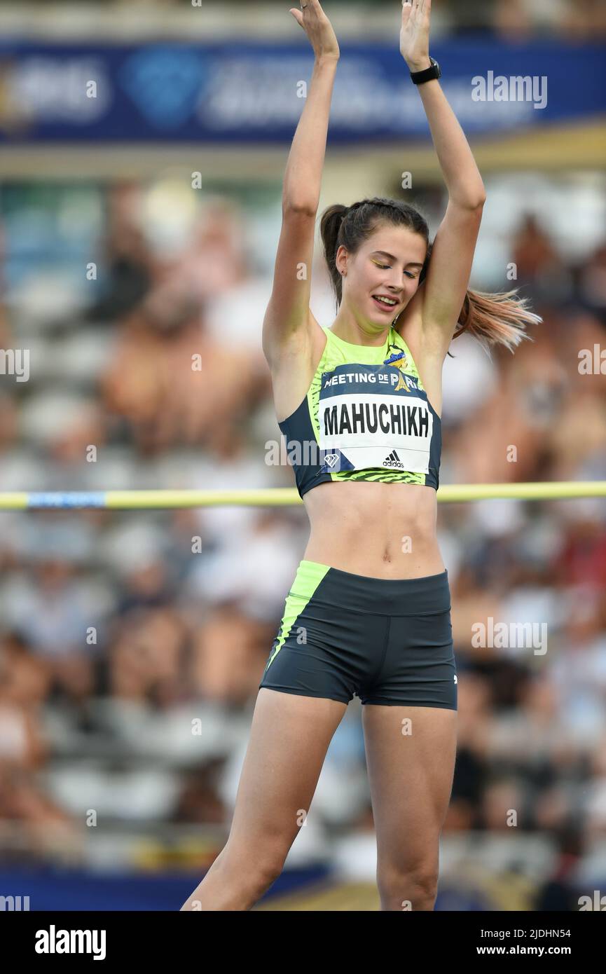 Yaroslava Mahuchikh (UKR) celebrates after winning the women's high ...