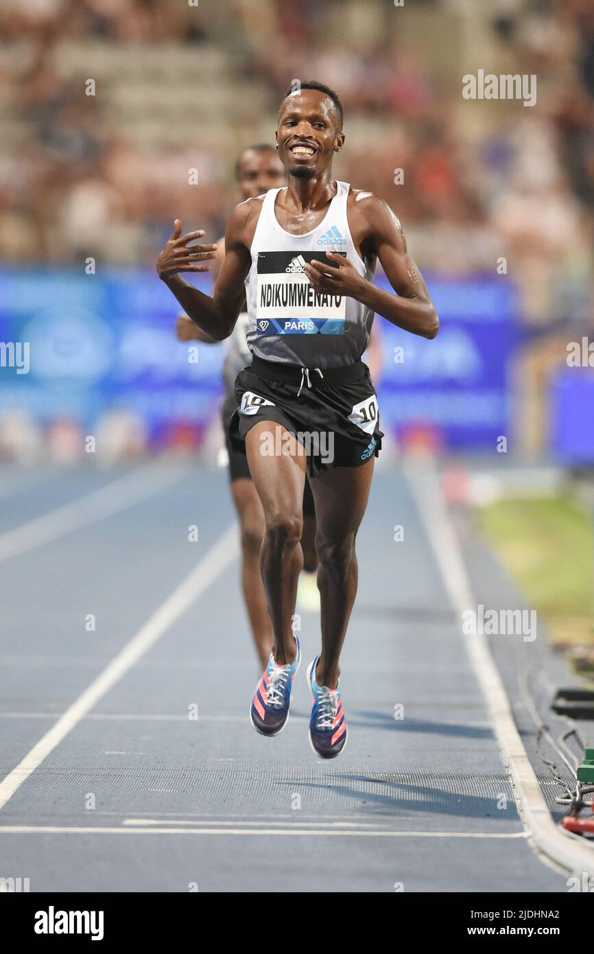 Aaron mallett hi-res stock photography and images - Alamy