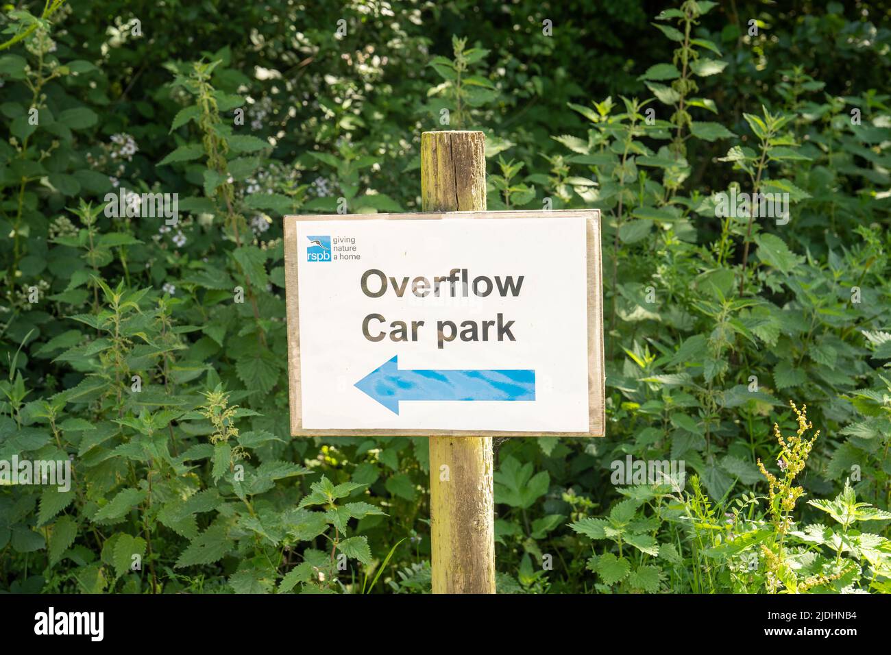 Over flow car park sign hi-res stock photography and images - Alamy