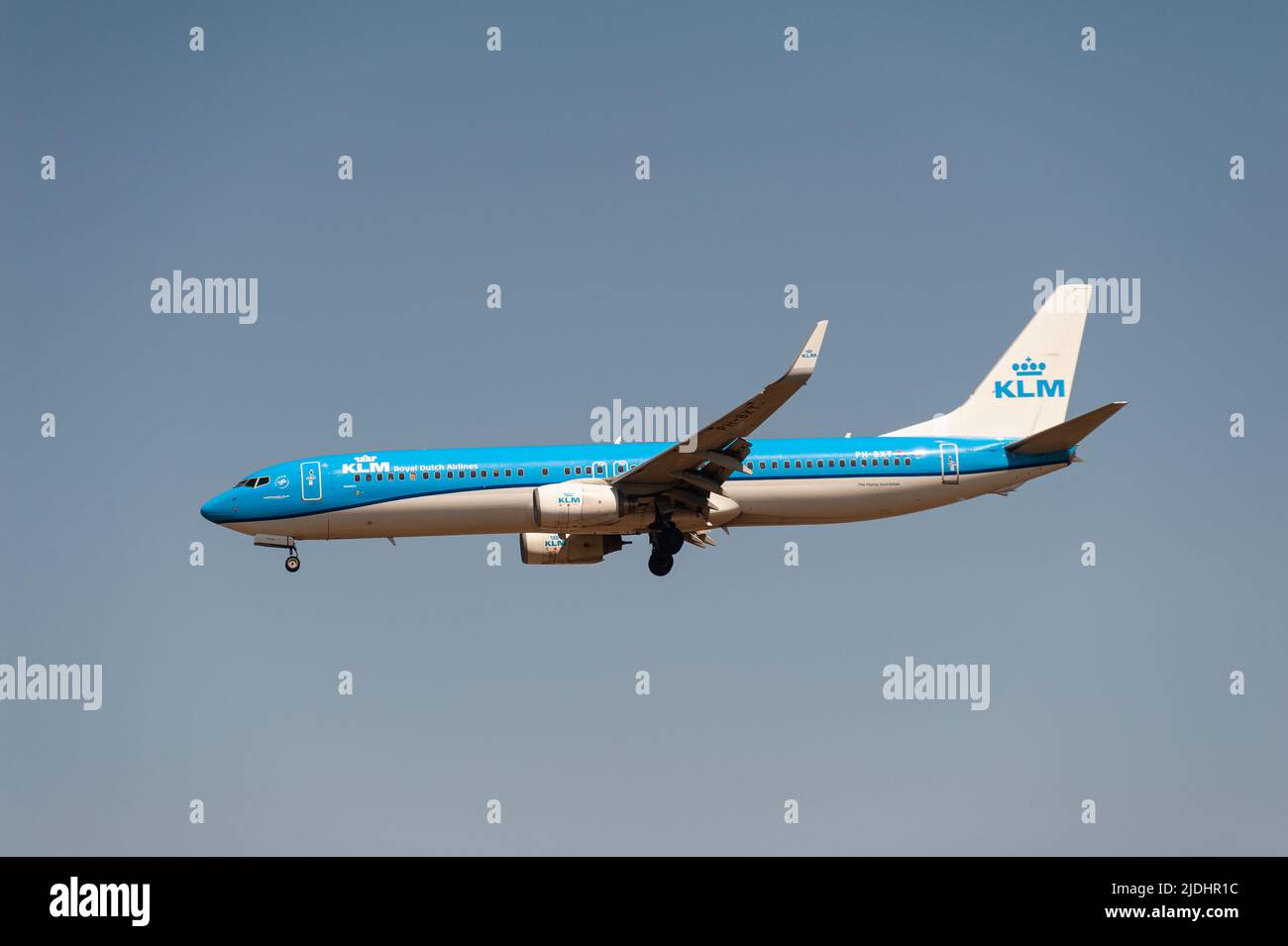Klm boeing 737 800 hi-res stock photography and images - Alamy