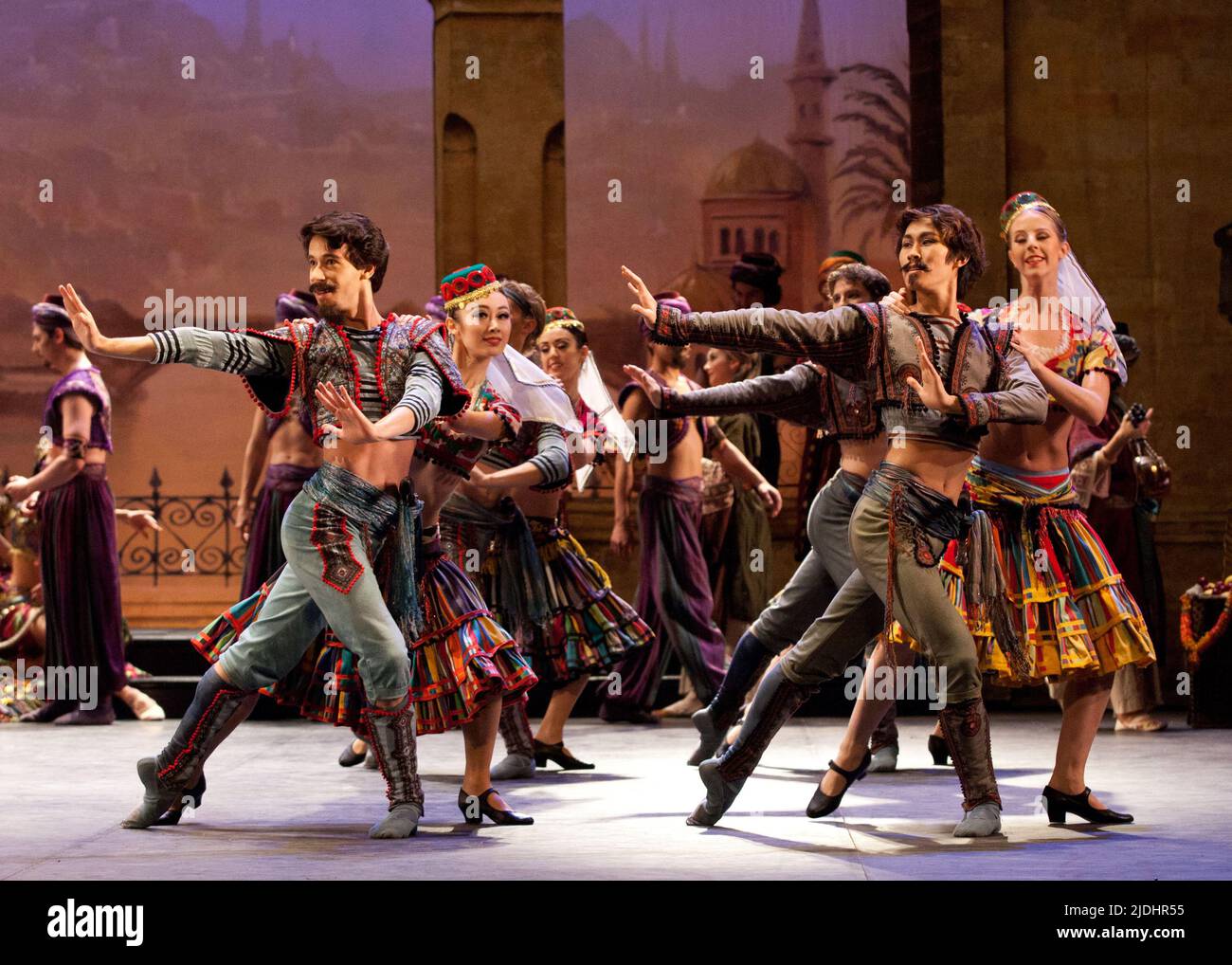 English National Ballet Le Corsaire 2013 Stock Photo - Alamy