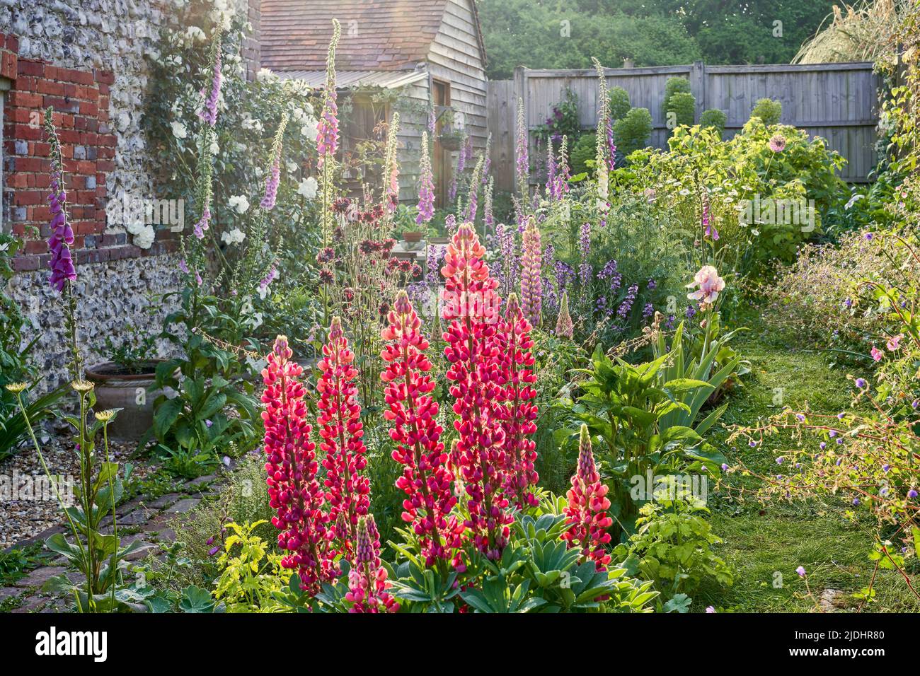 Flint Wall Cottage at Mary Mckeehan blog