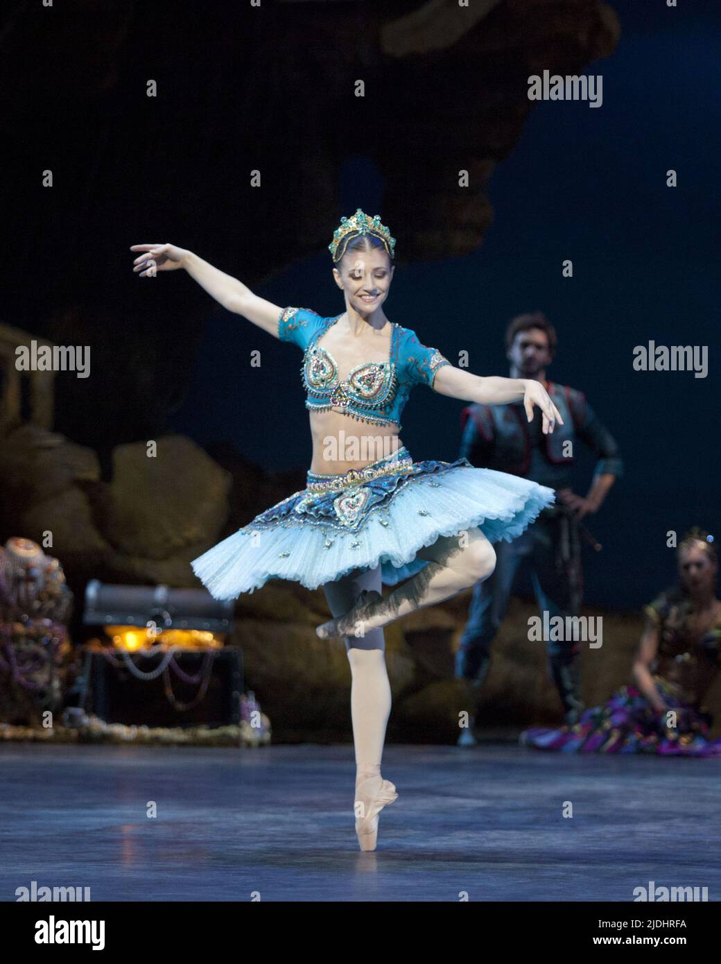 English National Ballet Le Corsaire 2013 Stock Photo - Alamy English National Ballet Le Corsaire 2013 Stock Photo - Alamy