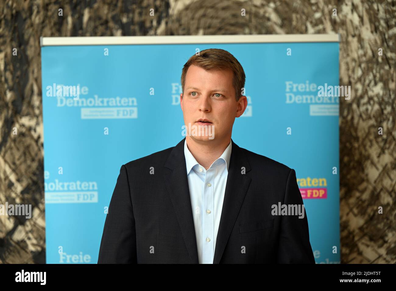 Henning hone hi-res stock photography and images - Alamy