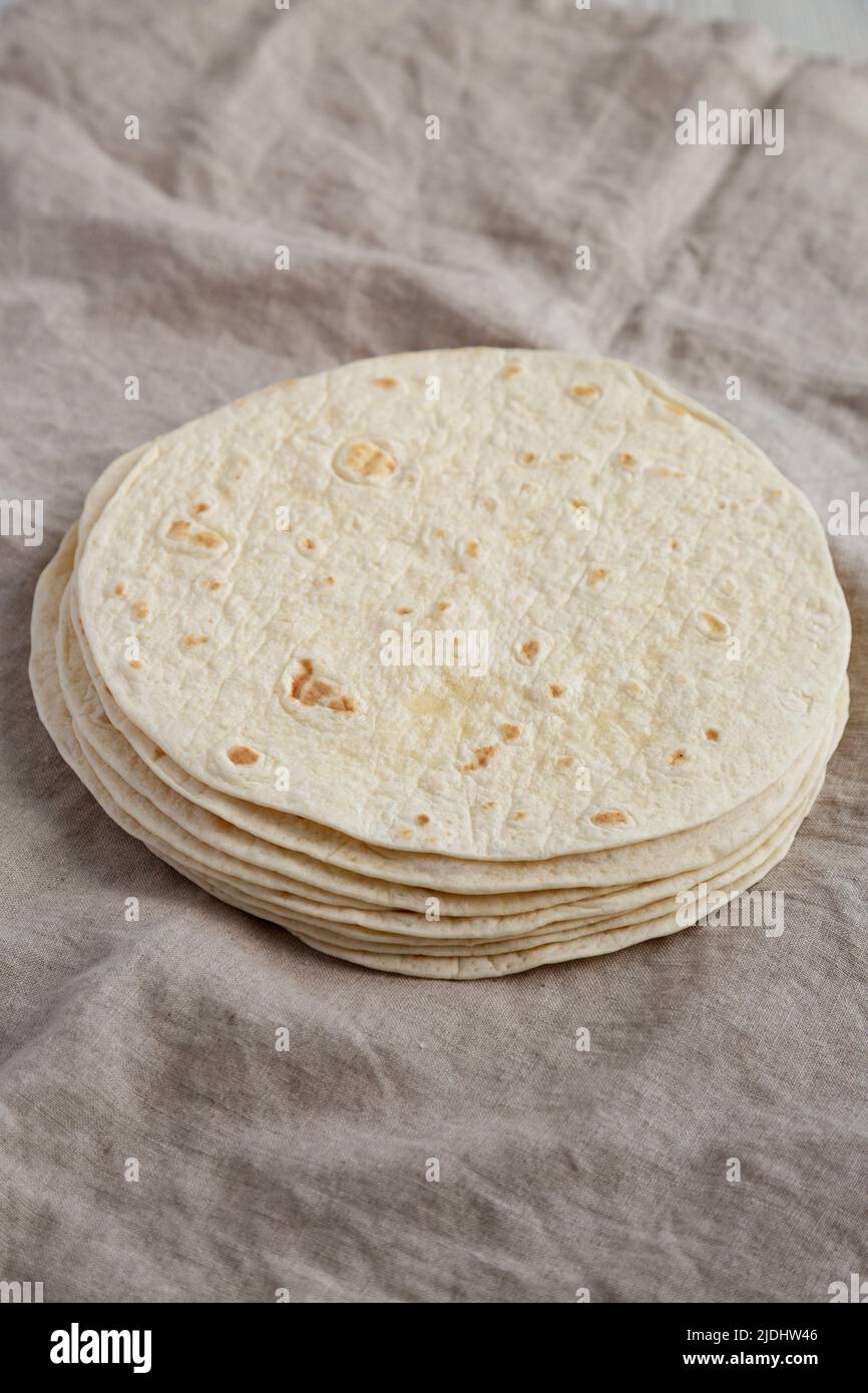 Tortillas de maiz hi-res stock photography and images - Alamy