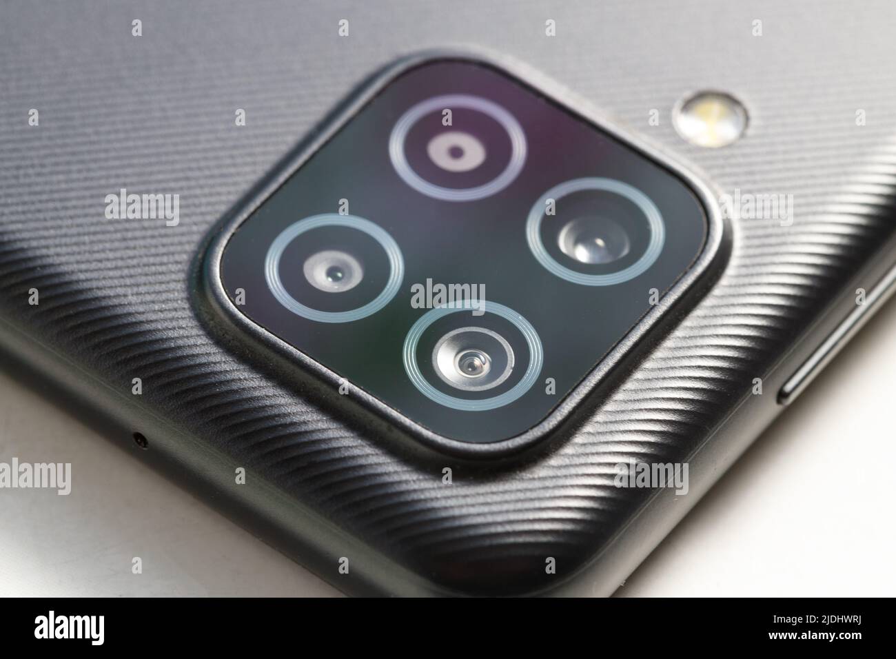 Smart lenses hi-res stock photography and images - Alamy