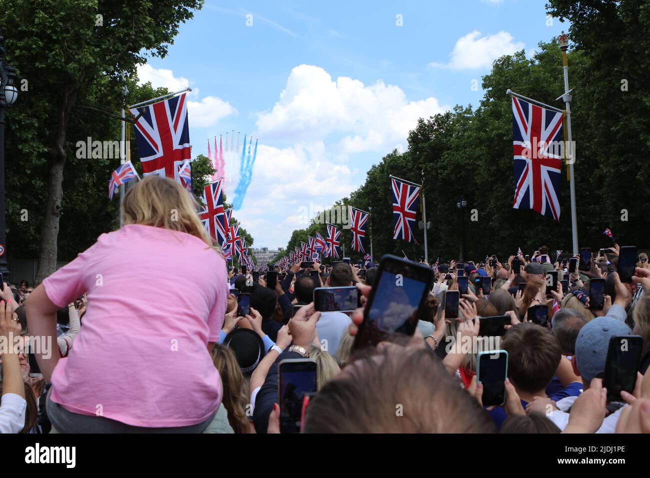 RAF Red Arrows fly above the Mall as part of the Queen's Birthday ...