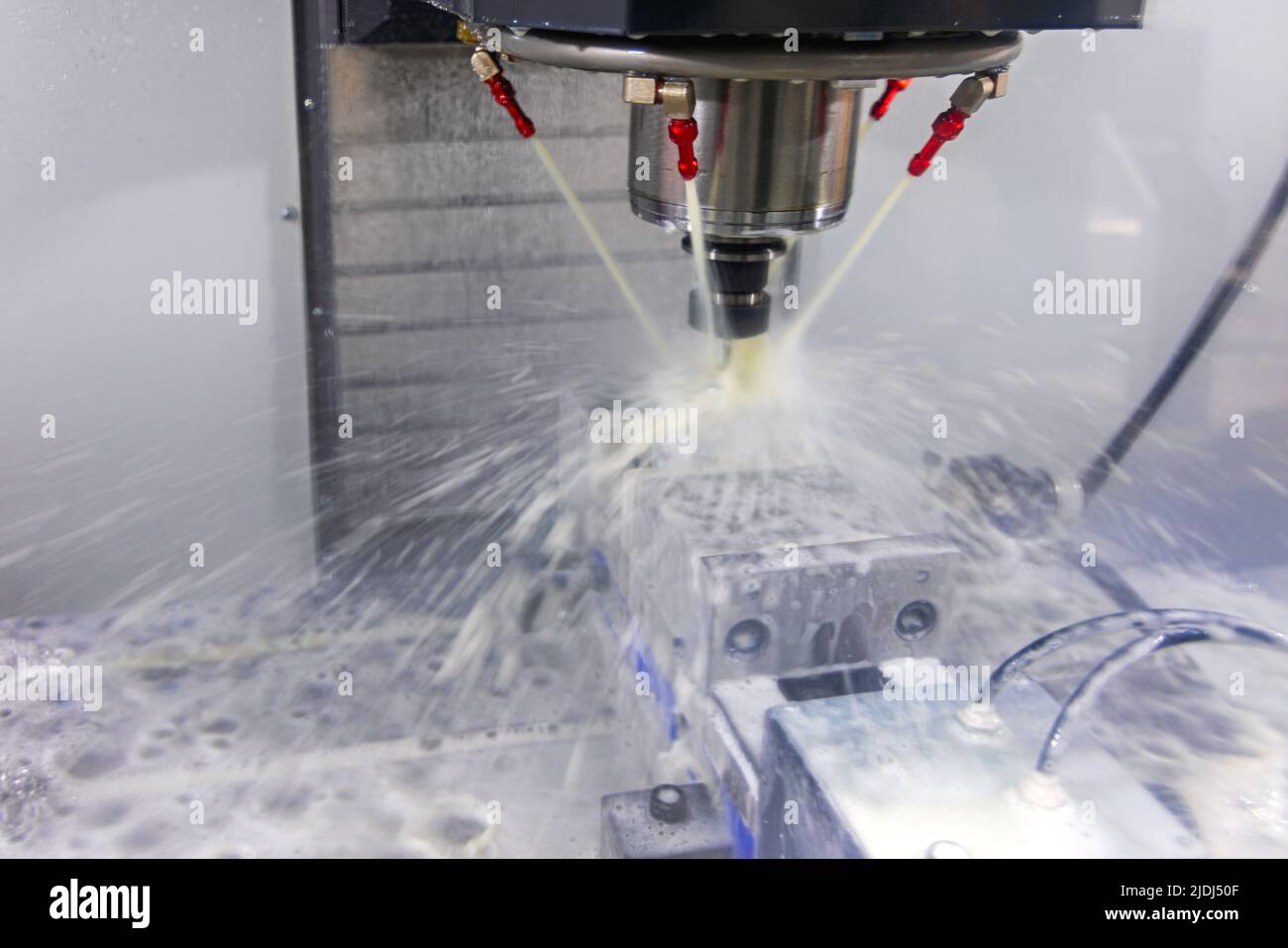 Cnc coolant hi-res stock photography and images - Alamy