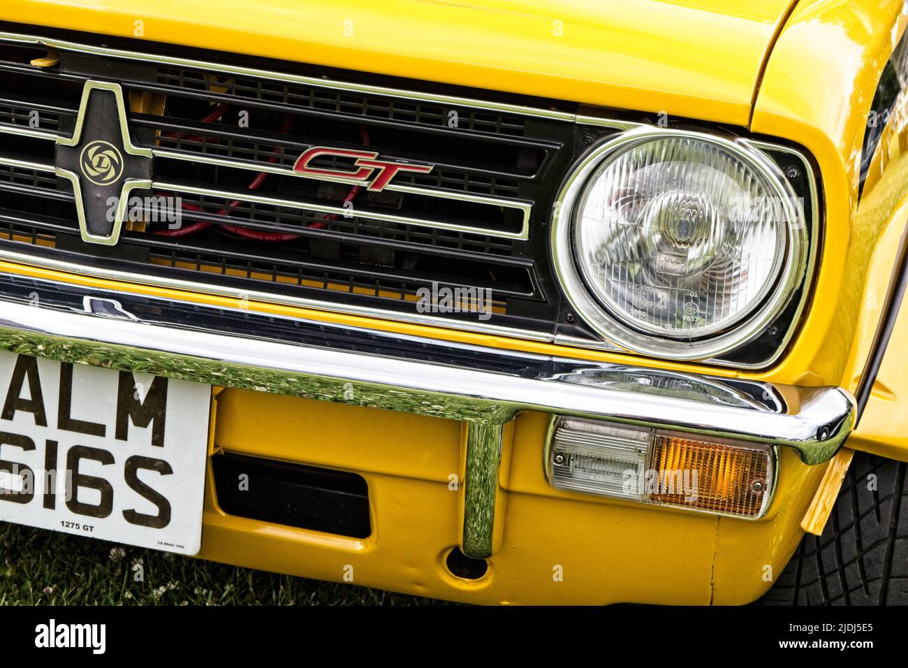 Classic mini 1275 gt hi-res stock photography and images - Alamy