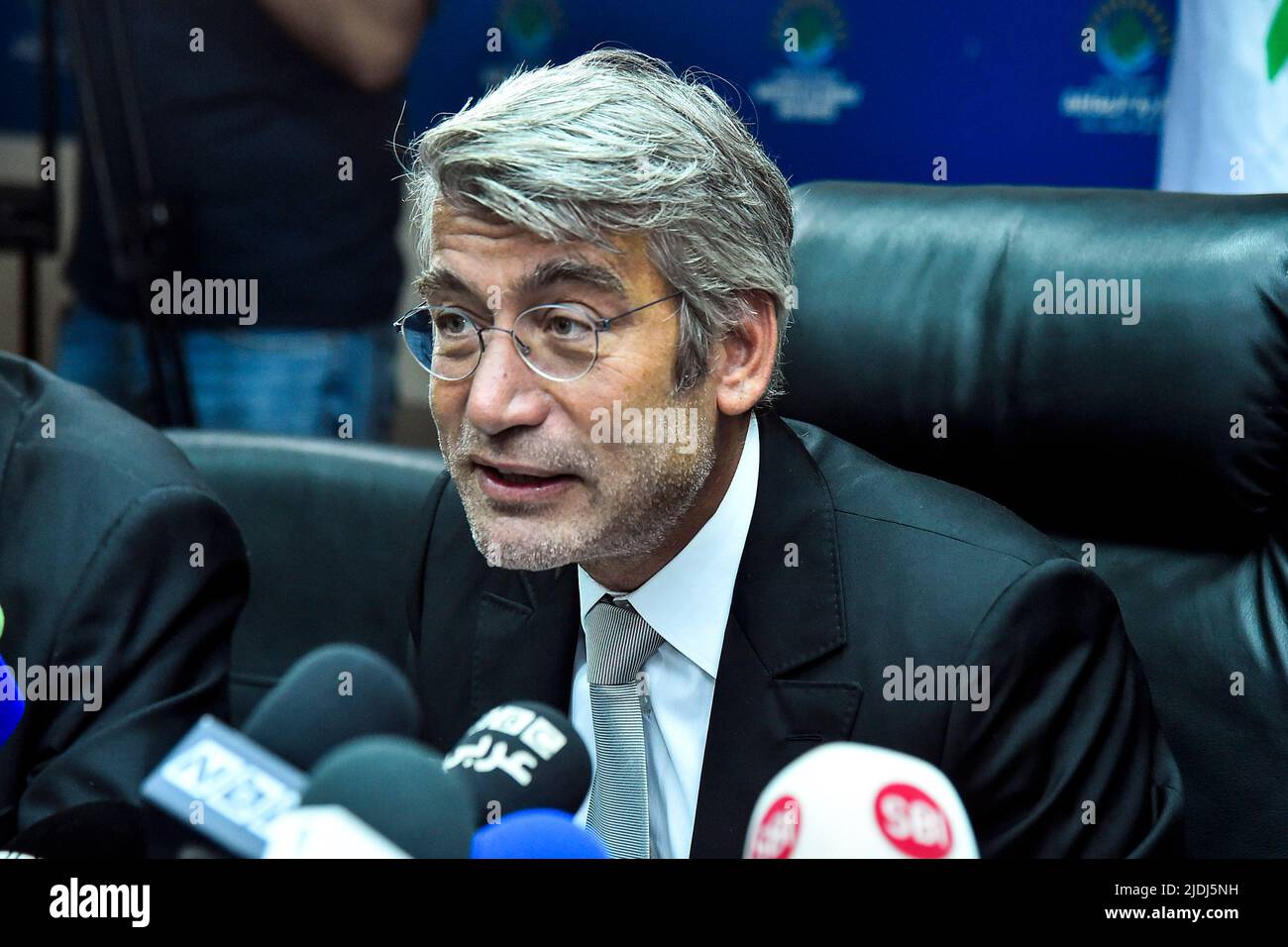 Energy diplomacy hi-res stock photography and images - Alamy