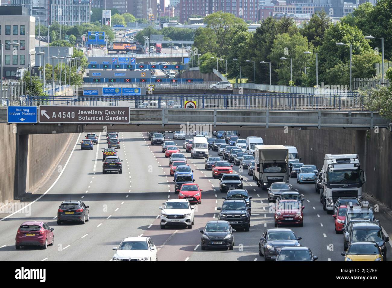 A38M Aston Expressway, Birmingham, England, June 21st 2022. Commuters ...